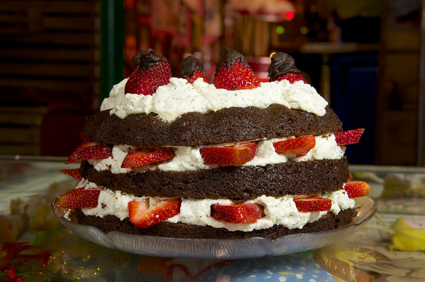 The Bubble Room | Iconic Captiva Island Restaurant & Cakes